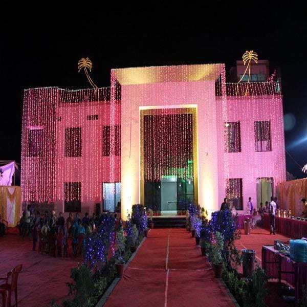 Budget Hotels In Khargone | Price Starting at ₹1525 | Best Price Guaranteed