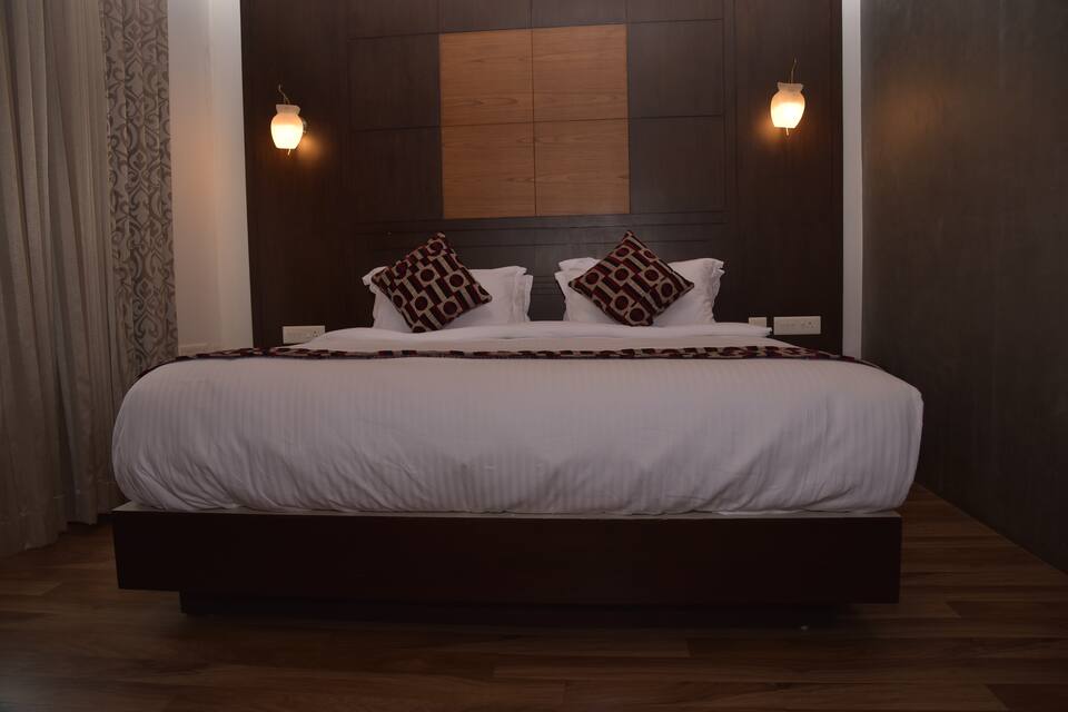 Hotels in Pala - Free Cancellation and Pay at Hotel Option